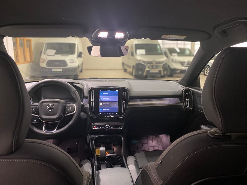 Volvo XC40 Recharge Twin motor (TUA962) - Wayke