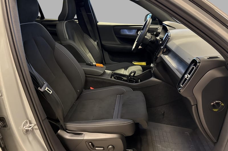 EH50726 | Volvo XC40 Recharge Twin motor | 408hk AWD Ultimate | Krok ...