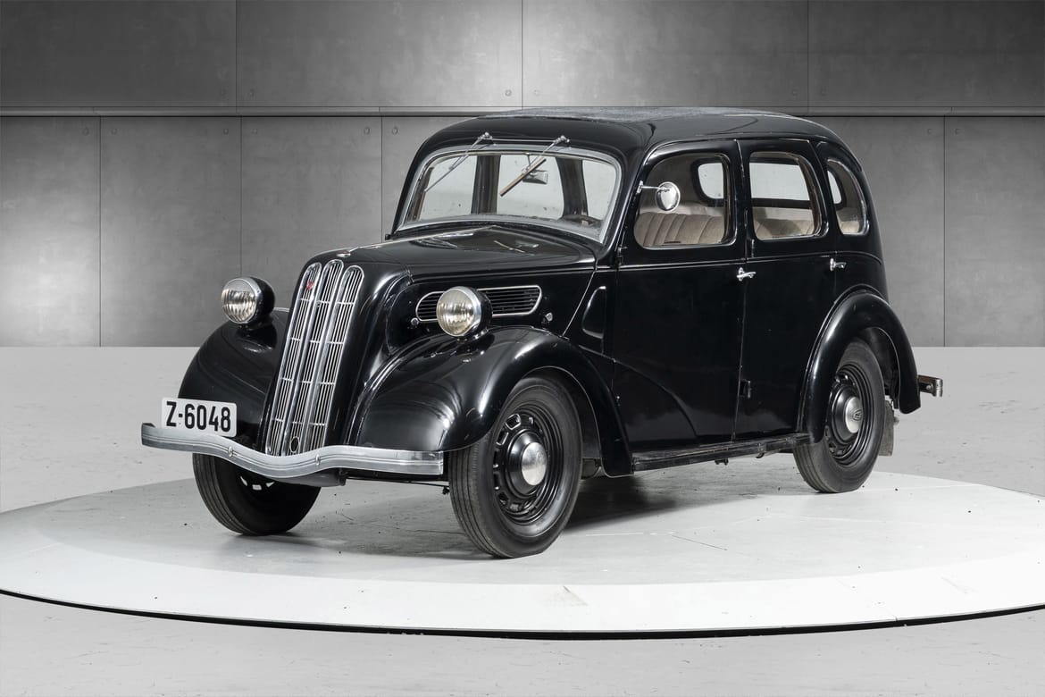 Z006048 | Ford 7W Fordor | Ten Deluxe. Norsk! Klenodium. | Drive