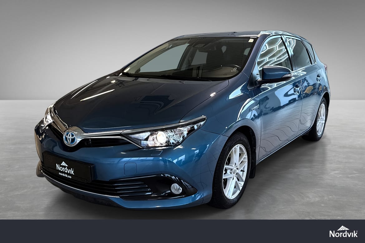 XK26369 | Toyota Auris Hybrid | Hybrid, Automat, Pen bil | Drive