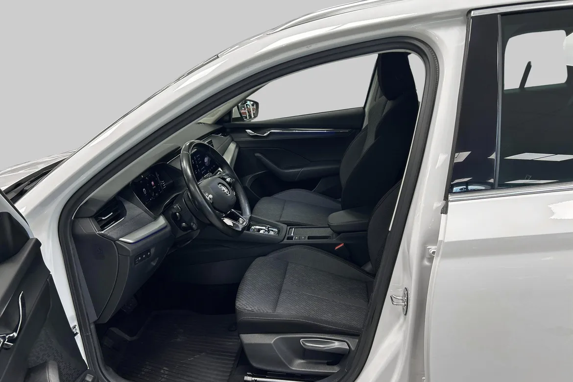 Škoda Octavia Combi iV Style, Drag, Värmare, Matrix 2021