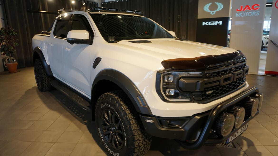 MRF38N | Ford Ranger Raptor | 3.0L V6 Bi-Turbo 4WD 292hk | Wayke