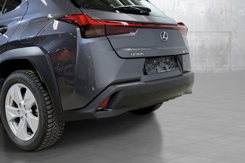 EE21551 | Lexus UX 300e | Premium | Drive