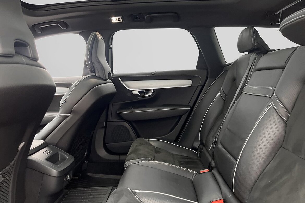 ZUN02E | Volvo V90 | D4 190hk R-Design Panorama 360° Head-up Drag BLIS ...